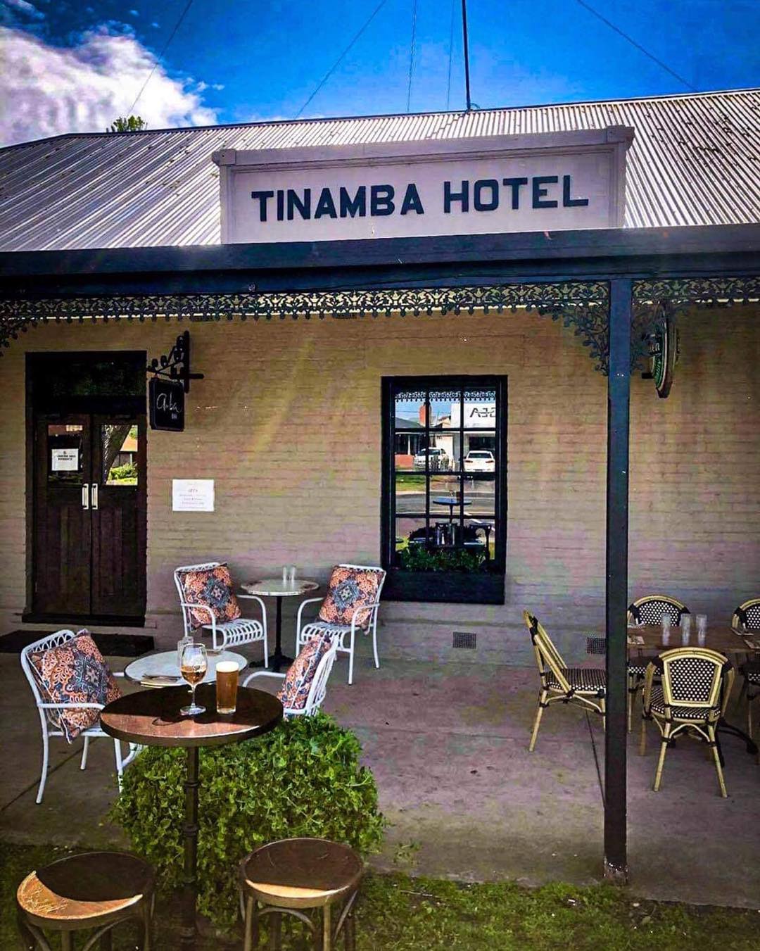 Tinamba Hotel - Gippsland Plains Rail Trail